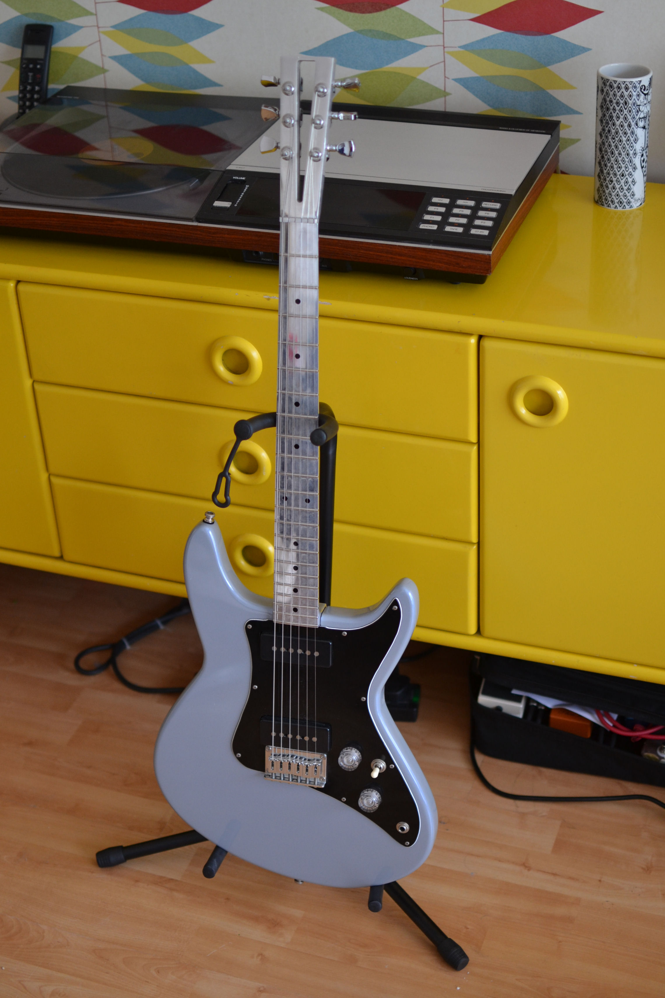 GuitarShow: theFretBoard needs your gear pics ... - Guitar Discussions ...